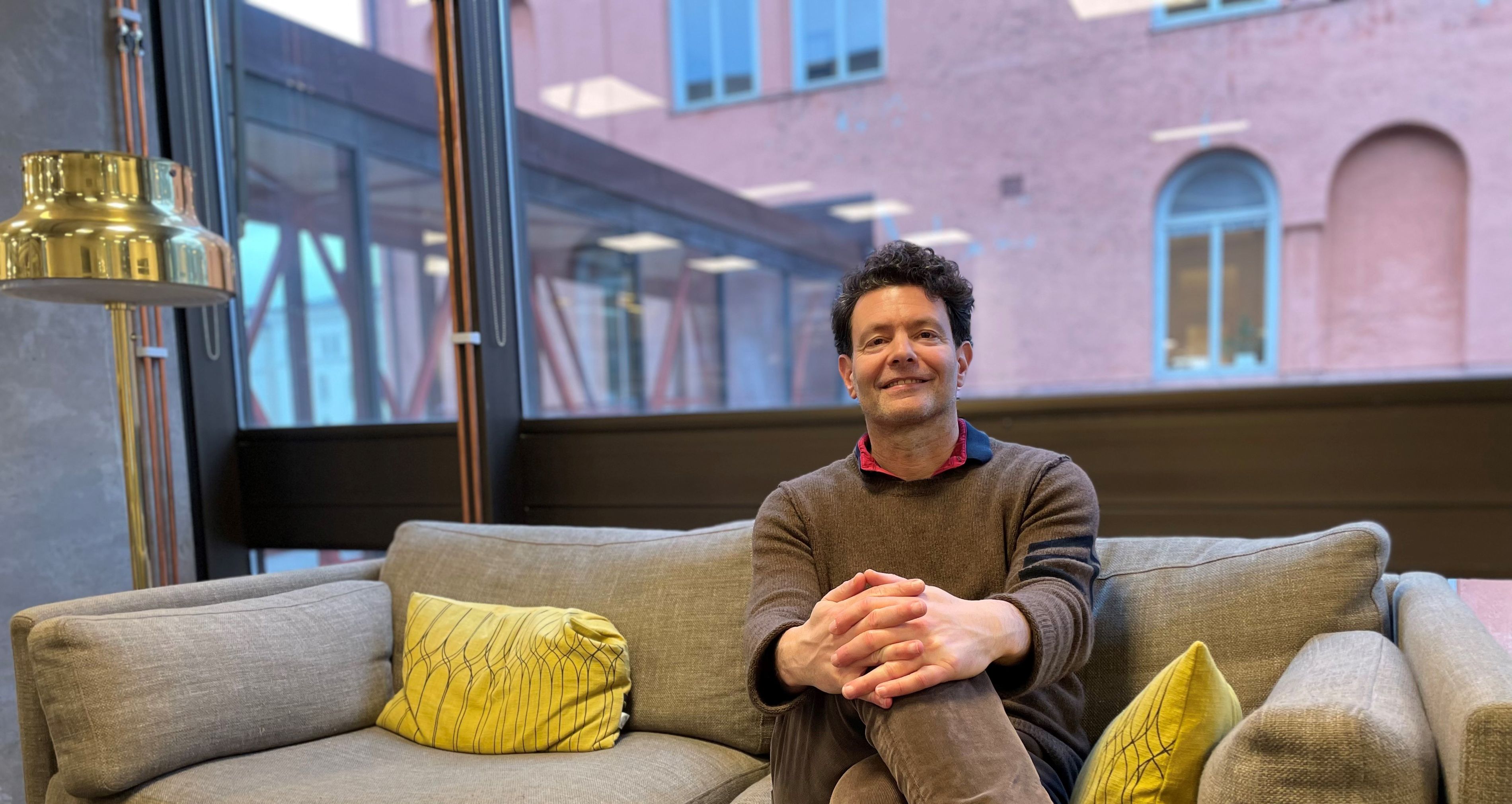 Neonode | White Papers | Versatile Control Panel Using Reflective Optical Sensor